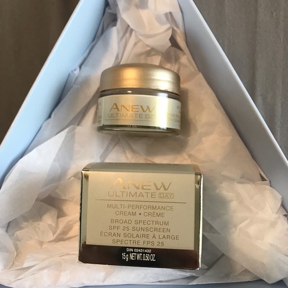 Avon Makeup | Nwt Avon Beauty Box | Poshmark